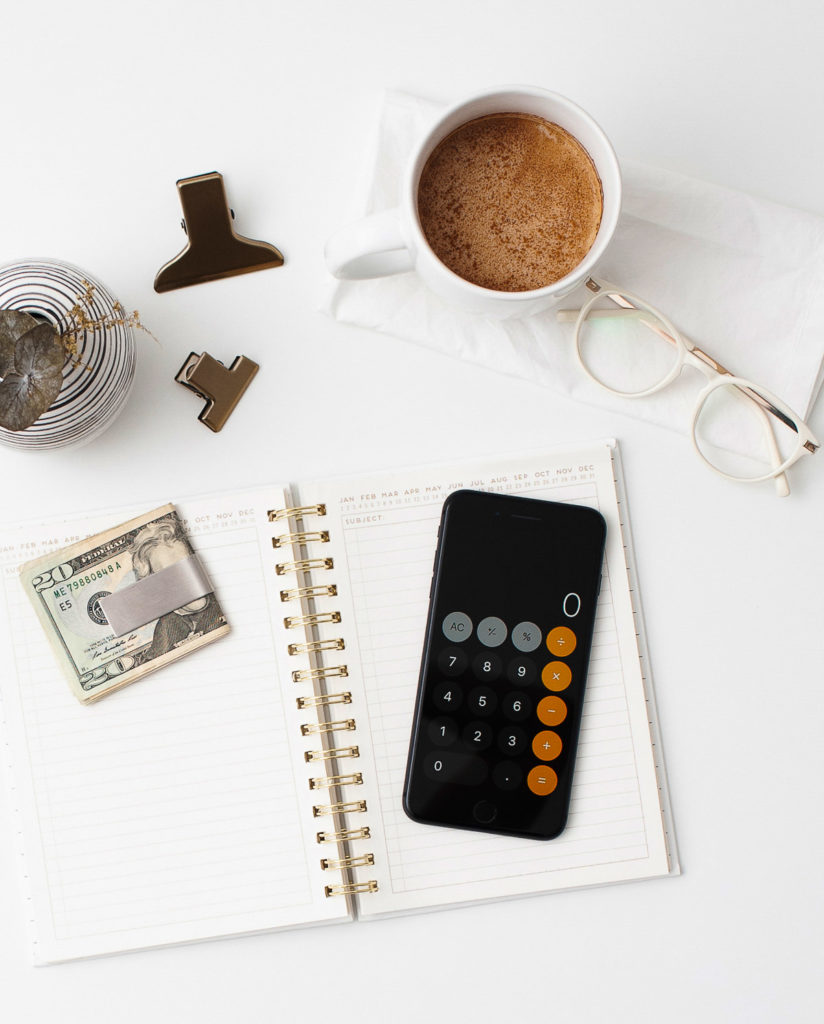 Cheat Sheet for Tipping Wedding Vendors - lovelyweddingskc.com