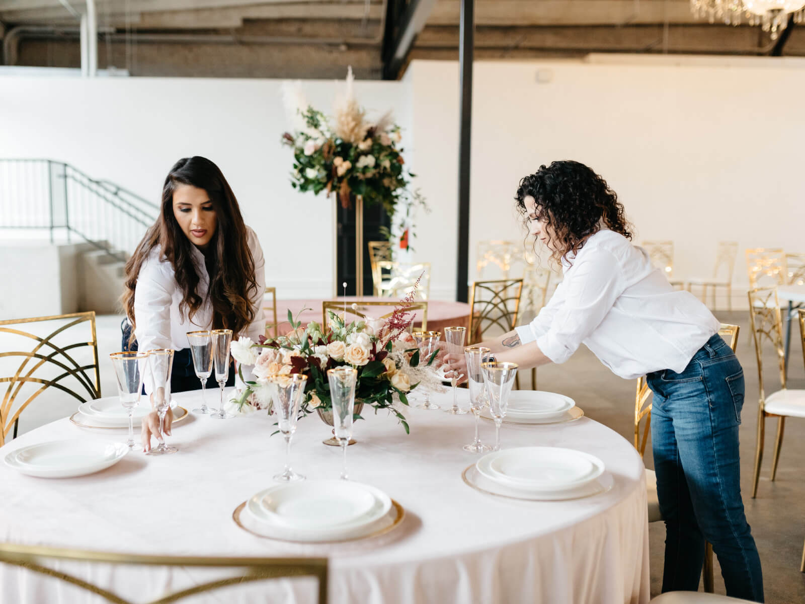 Cheat Sheet for Tipping Wedding Vendors - lovelyweddingskc.com
